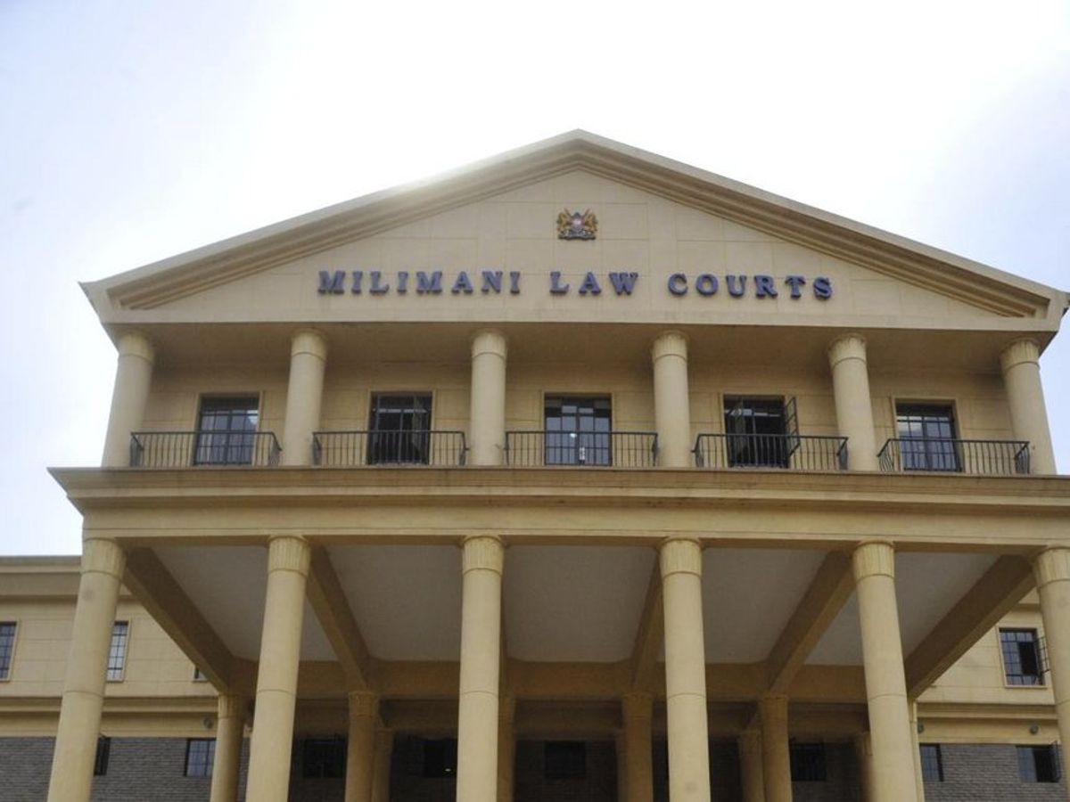 Girl handed Sh4m after police strip-searched, posted her nudes Girl handed Sh4m after police strip-searched, posted her nudes